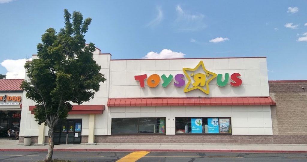 I'll Always Be A Toys "R" Us Kid - Toy Photographers