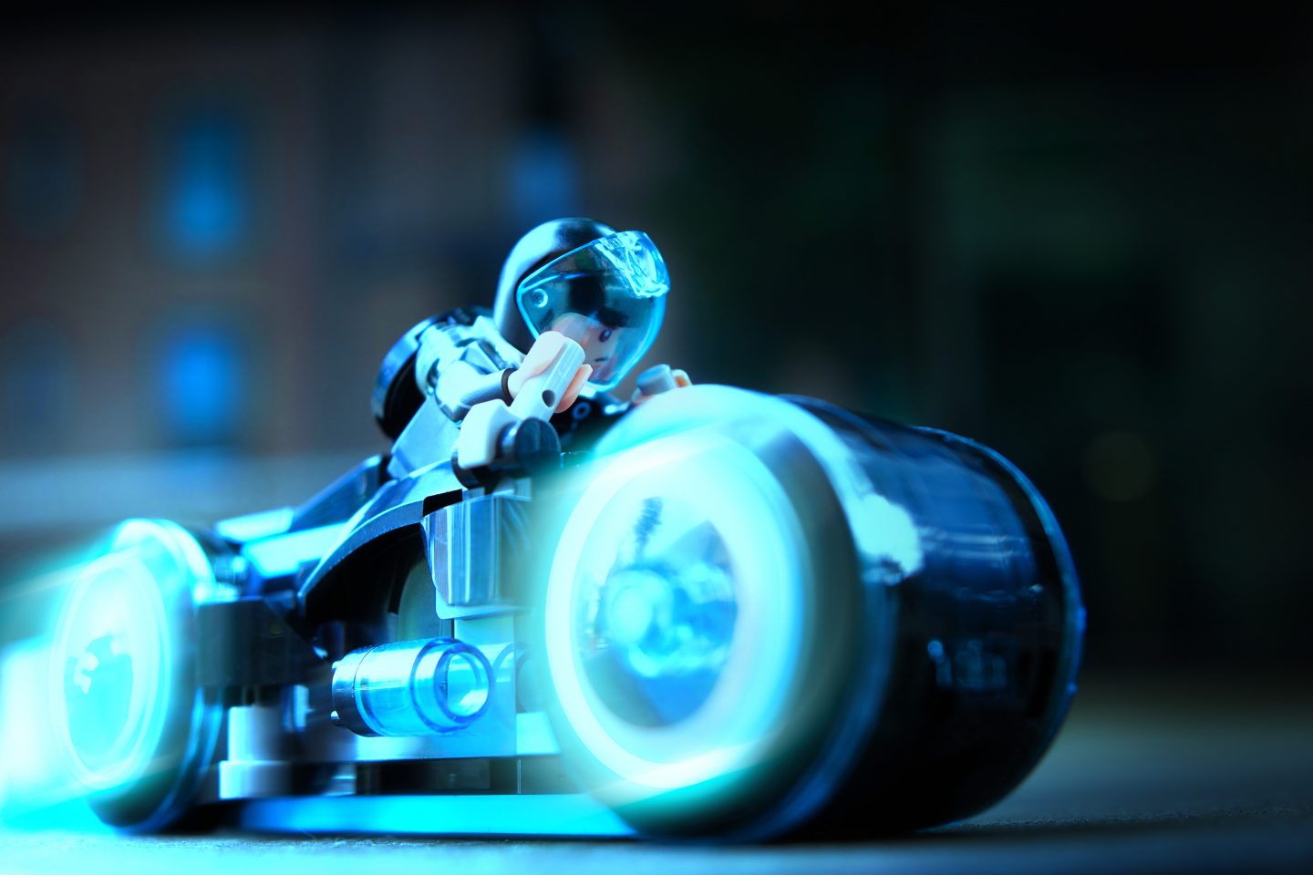 Tron Legacy: a set and project review - Toy Photographers