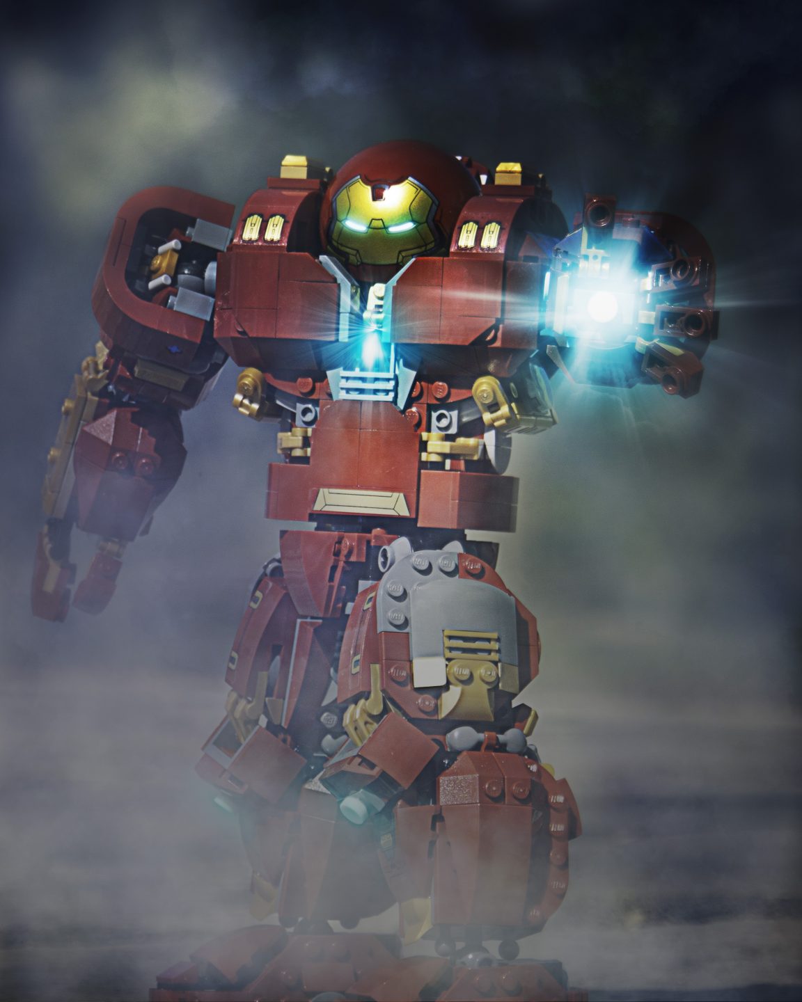 The Hulkbuster: Ultron Edition Review - Toy Photographers