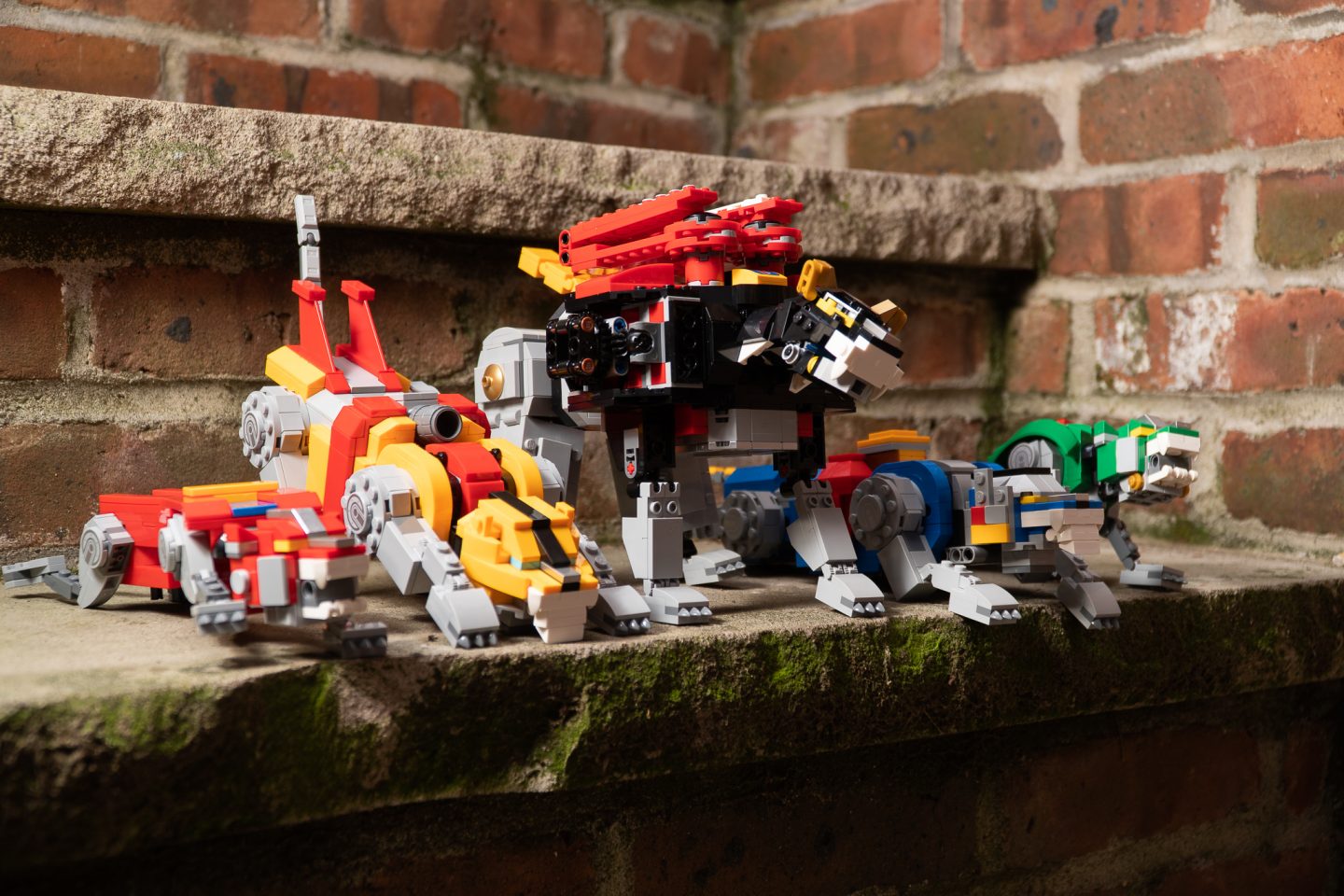 Voltron - six different view points - Toy Photographers Voltron - six ...