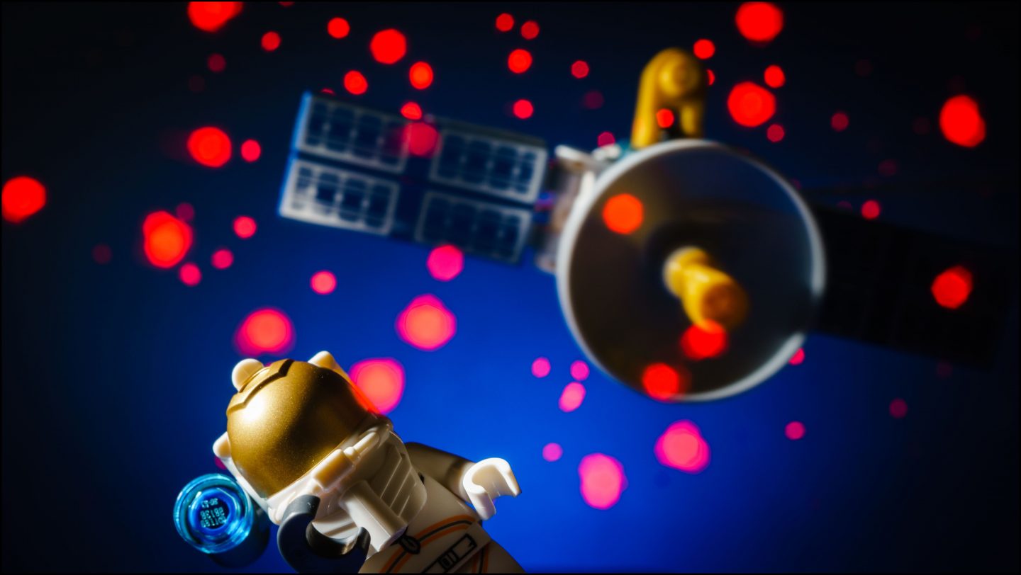 Making things with Light Stenciling - Toy Photographers