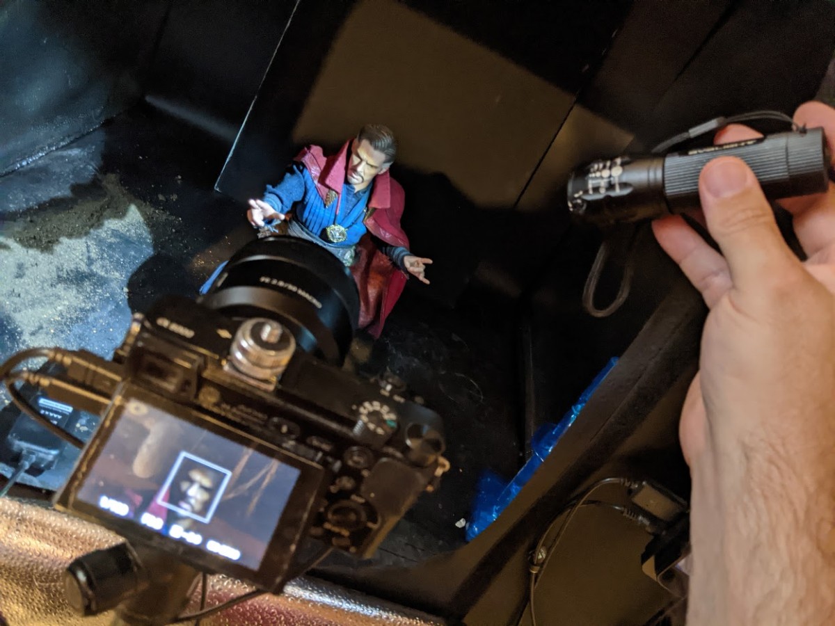 Learn to Light Your Toy Photography, Part 2: Modifiers