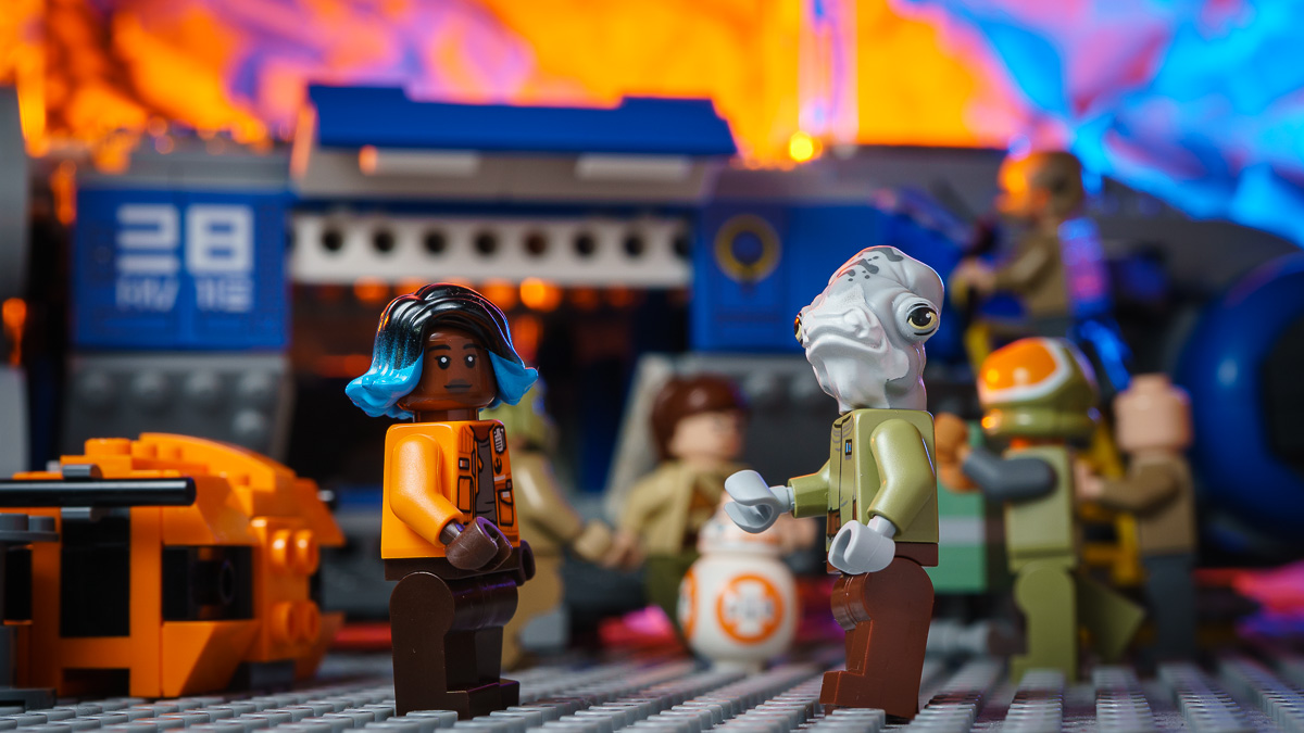 Rise of the LEGO Resistance: I-TS Transport (75293) Review