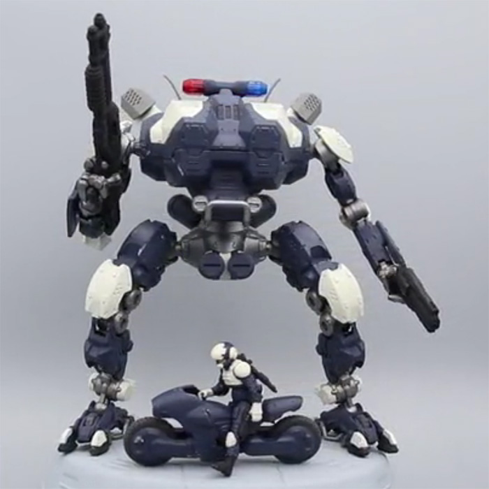 police-mech-perry-lincoln - Toy Photographers