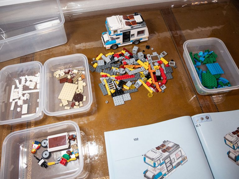 Caravanaway: 3-in-1 LEGO Caravan Family Holiday Review