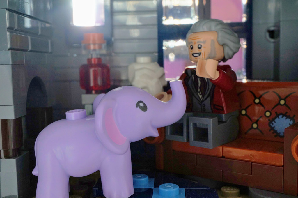 Little Elephant on Adventures: A LEGO Toy Photo Story