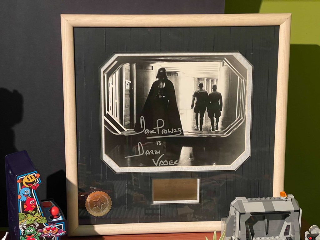 Alan Rappaport's David Prowse aka Darth Vader autograph - Toy Photographers