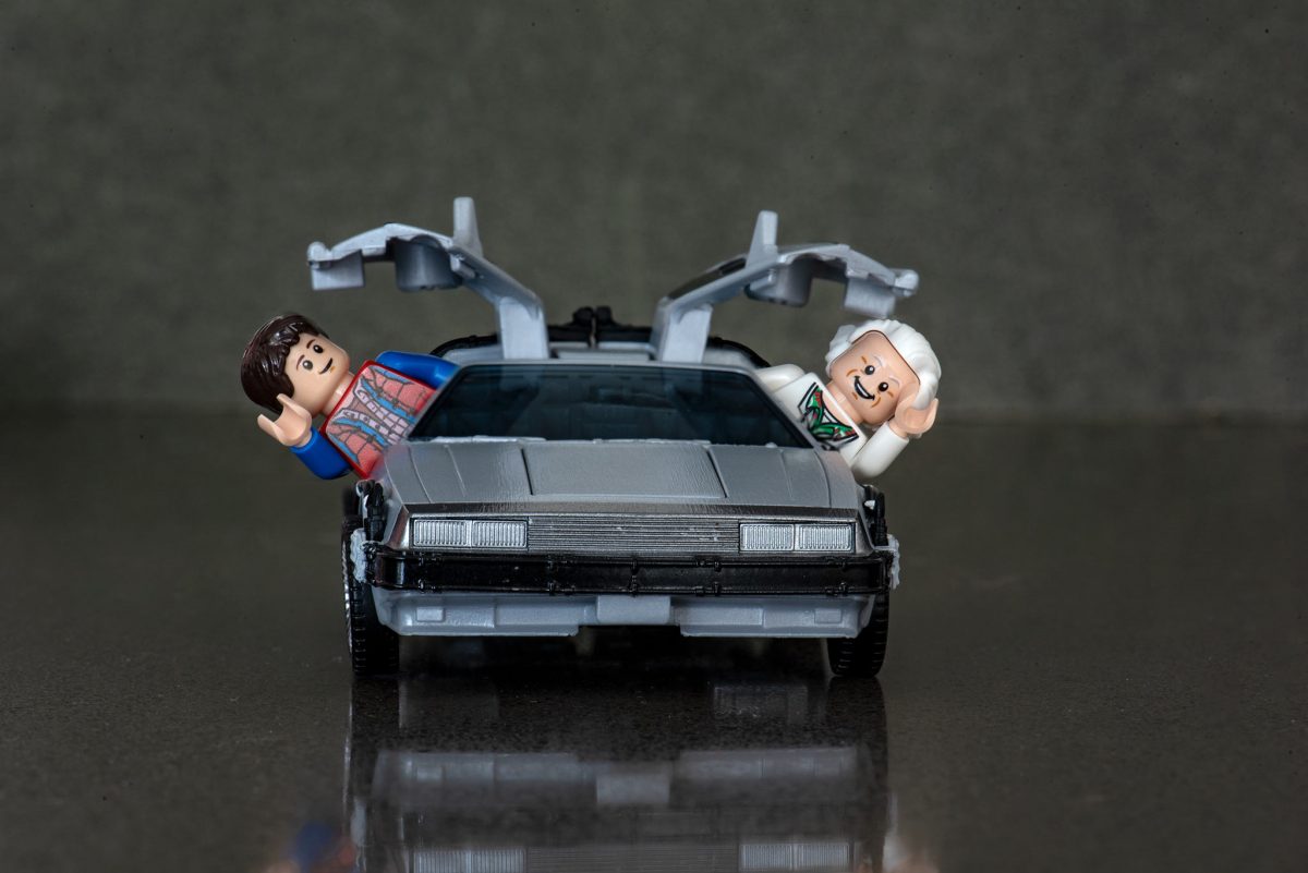 Hasbro Back to the Future Transformers Crossover: Gigawatt Review