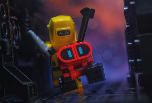 LEGO Collectible Minifigures Series 22 (71032) – The Indoor Adventures