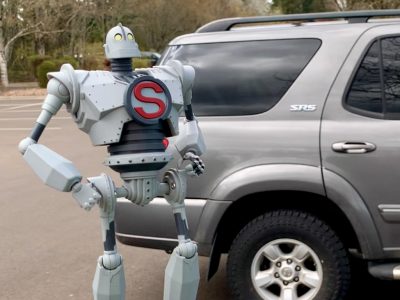 Forced Perspective Toy Photography - Toy Photographers