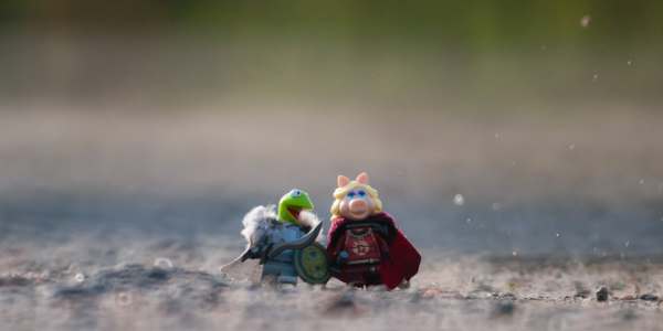 Muppet Guard - A Walk to Remember in Six LEGO Photos