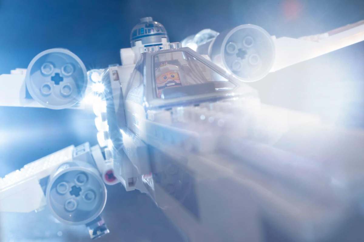 LEGO REVIEW: Star Wars Luke Skywalker’s X-Wing Fighter 75301 - Toy ...