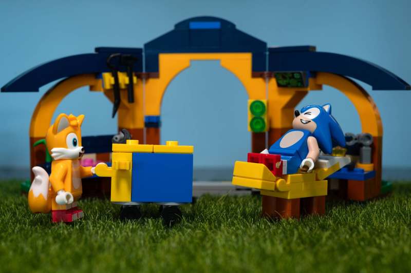 LEGO-sonic-tails-Set-06 - Toy Photographers