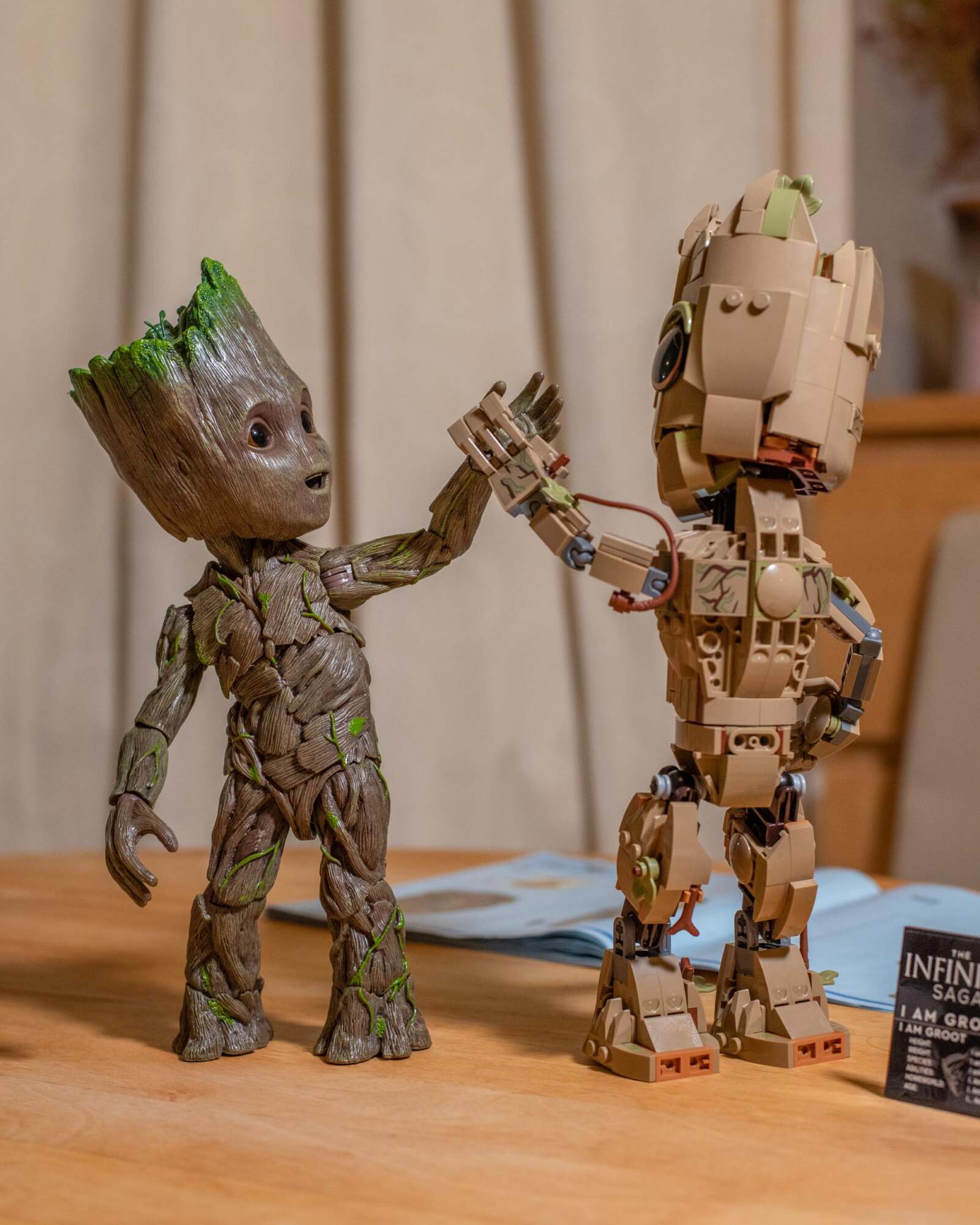 Groot vs Groot - Toy Photographers
