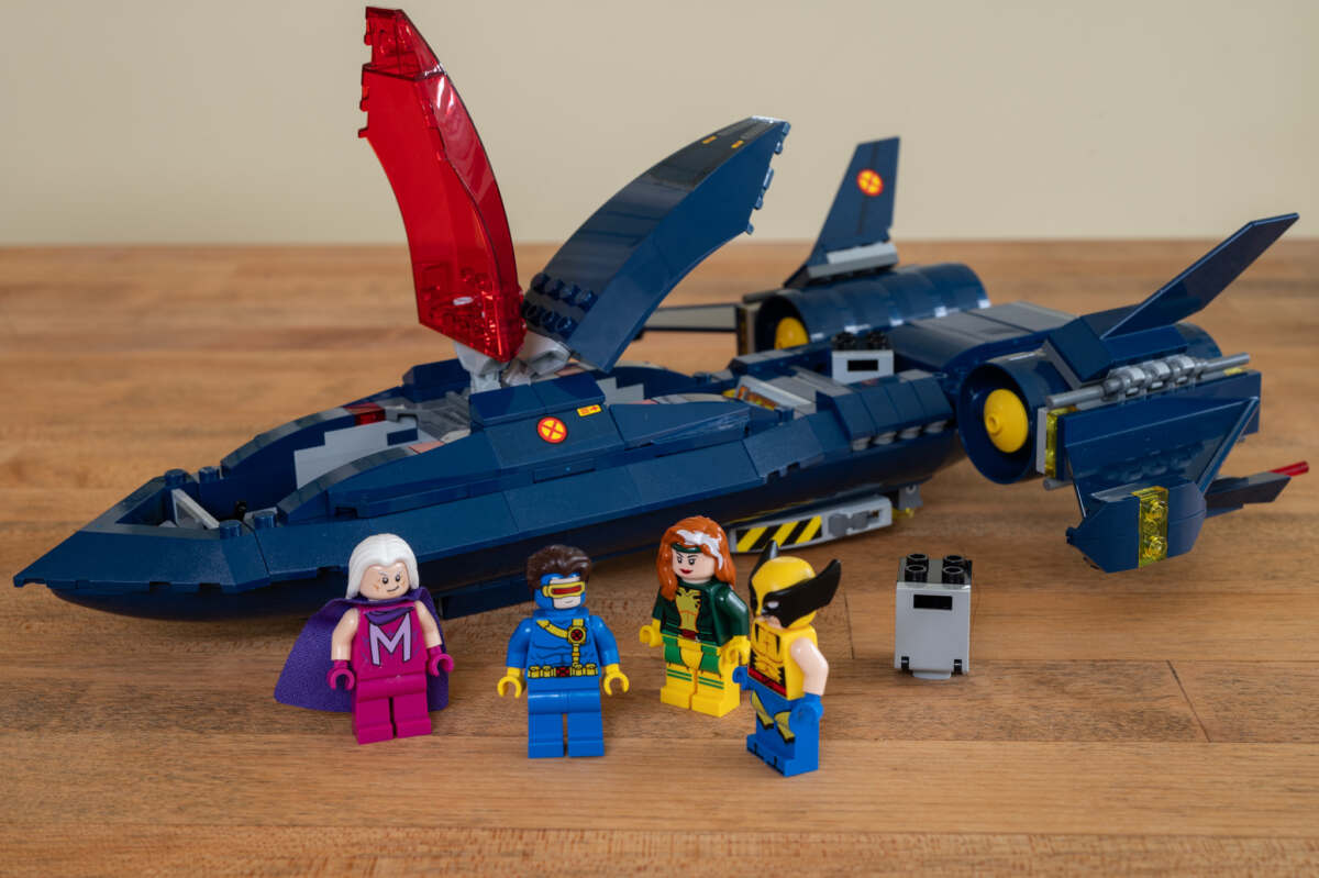 LEGO X-Men X-Jet Review (76281) - Toy Photographers