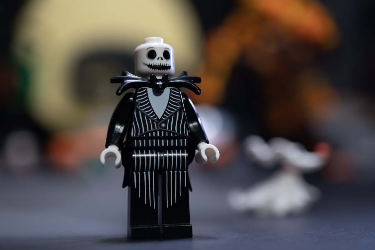 LEGO Review: Disney Tim Burton's The Nightmare Before Christmas - Toy ...