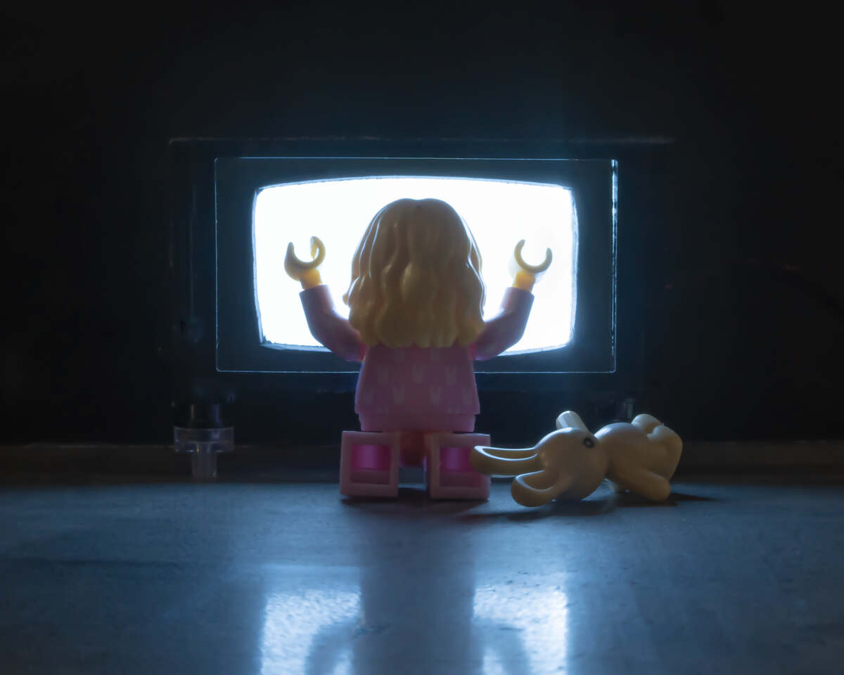 Shelly Corbett, Author at Toy Photographers